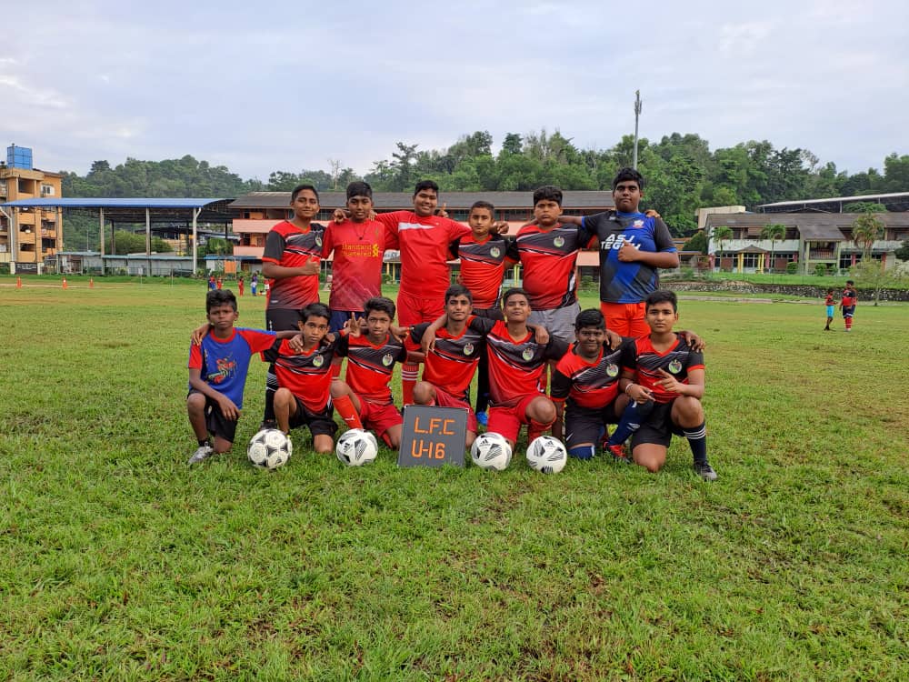 TARA SOCCER TRAINING – Tara Foundation